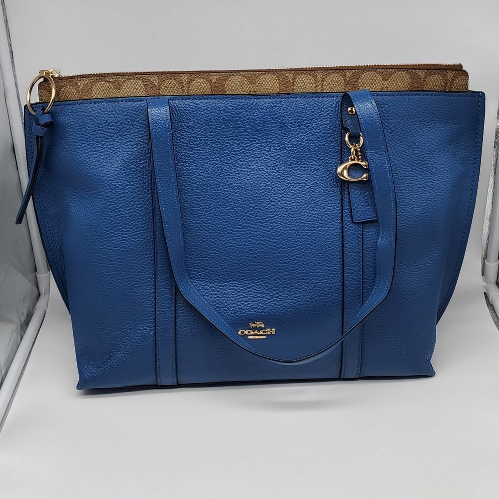 Coach May Tote With Signature Canvas Detail Blue - Gem